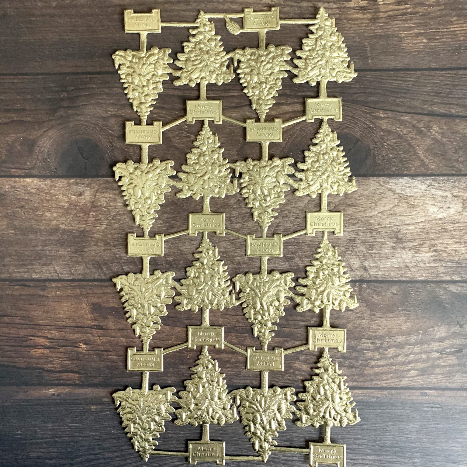 Dresdner Pappen – Ornament Stanzbilder Tannenbäume gold (170043) – MAKI ...